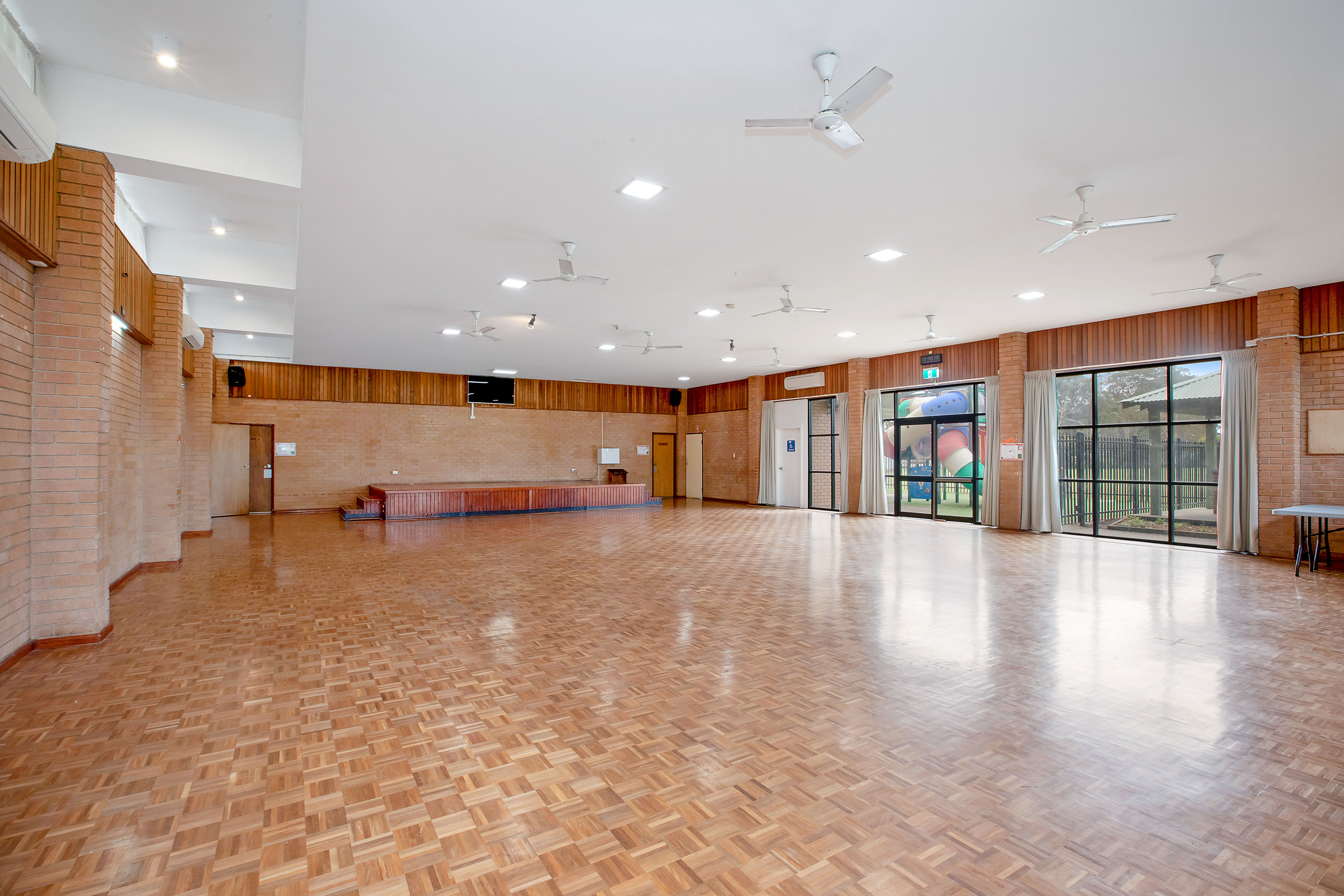 Mannering Park Community Hall Details | Bookable Central Coast Council