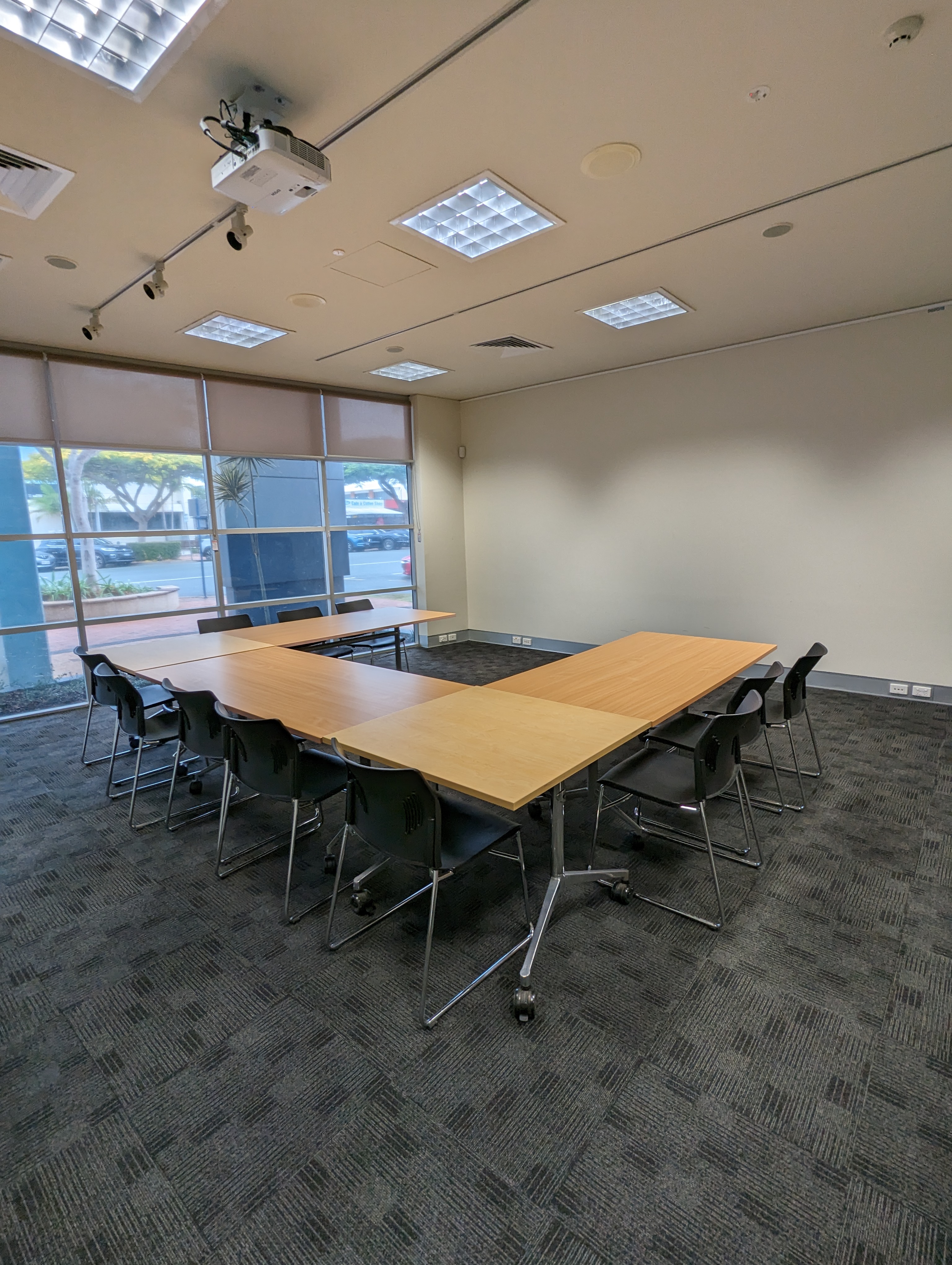 Cleveland Library Details | Bookable Redland City Council