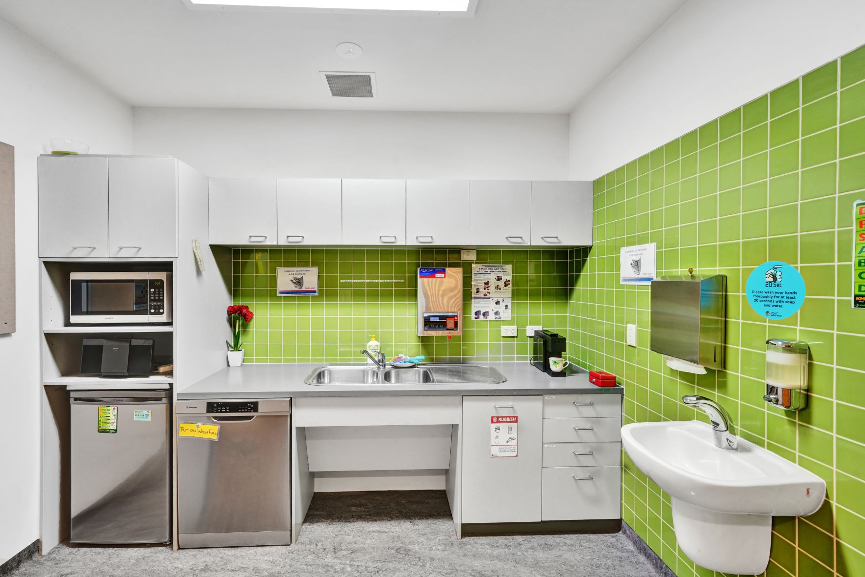 Epping Views Family and Community Centre Details | Bookable City of ...