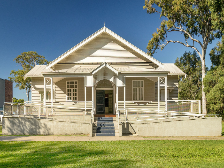 Redlands Memorial Hall Details | Bookable Redland City Council