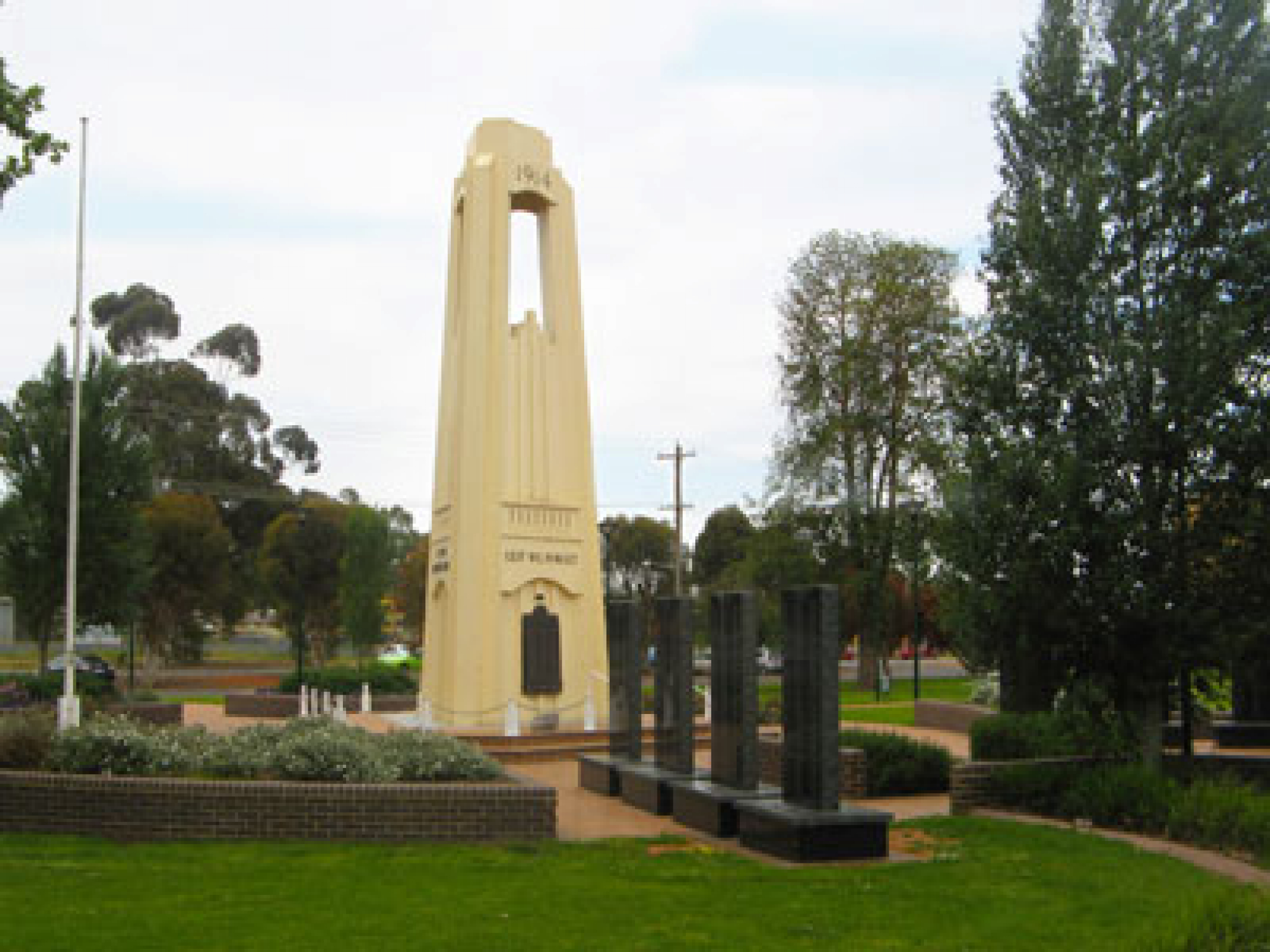 Memorial Park & Stage (Griffith) Details | Bookable Griffith City Council